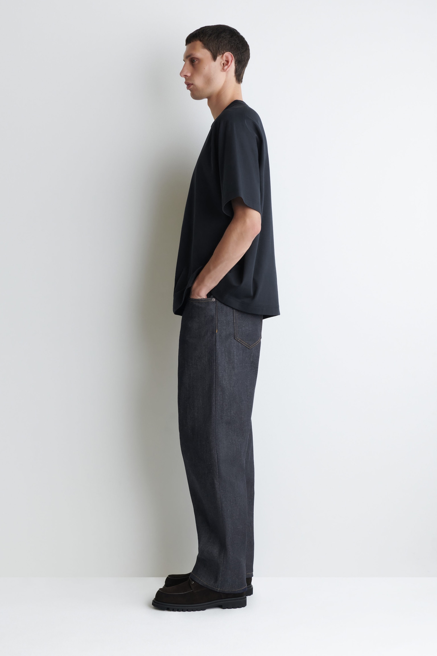 OVERSIZED INTERLOCK LAYERED-EFFECT T-SHIRT - BLACK / WHITE | COS AU