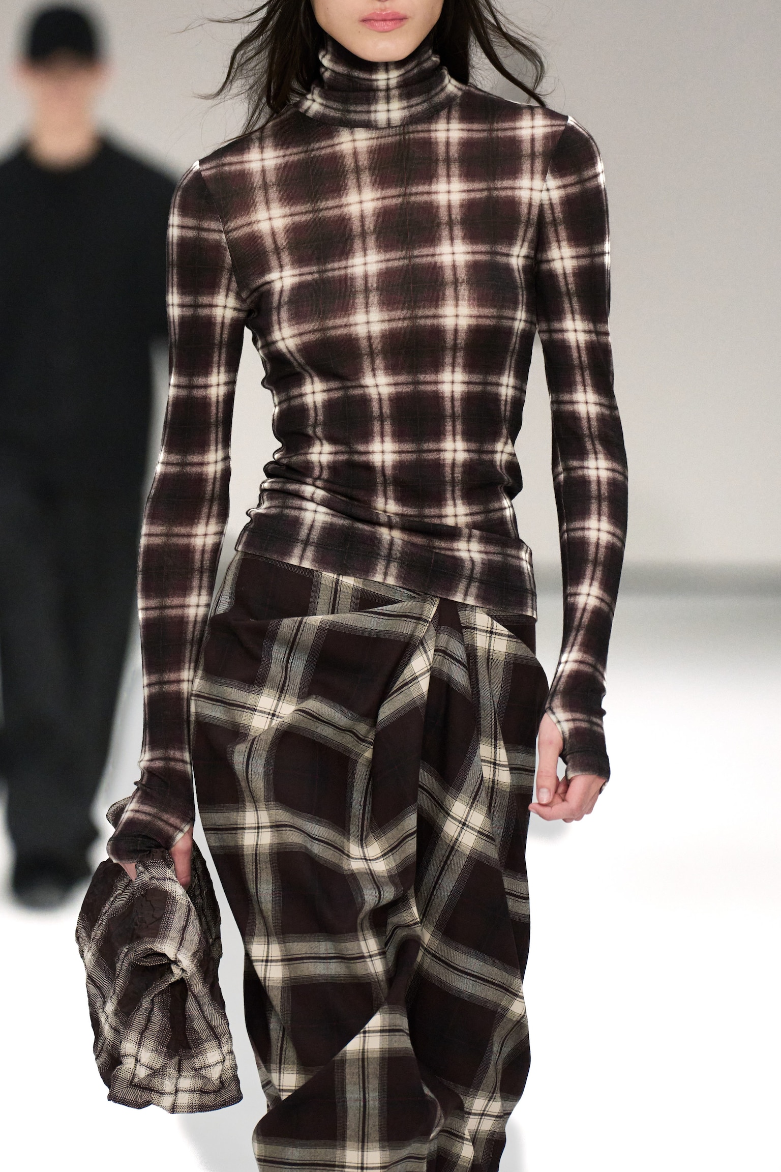 DRAPED CHECKED MIDI SKIRT - BURGUNDY / CHECKED | COS