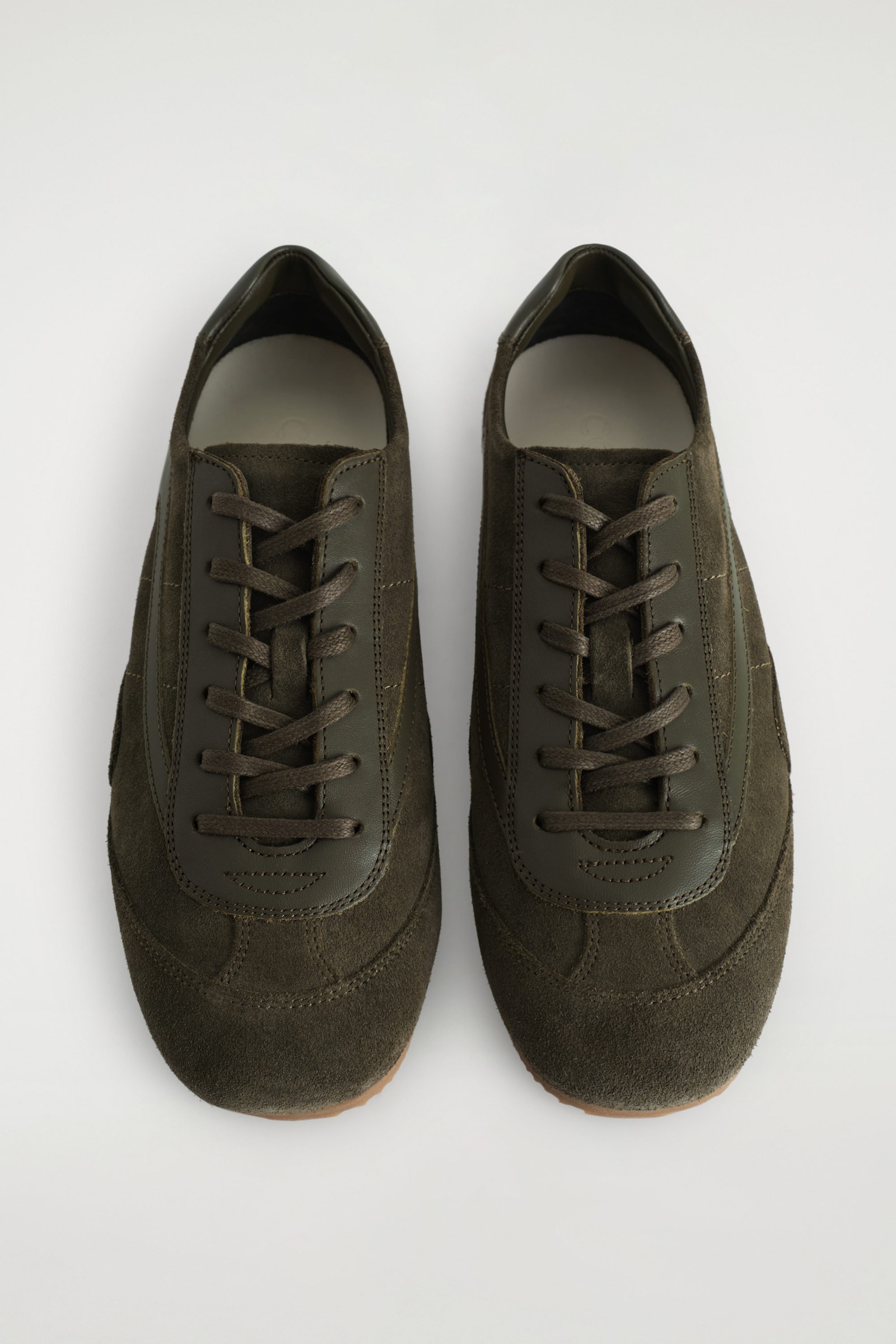 MINIMAL LEATHER SNEAKERS - KHAKI GREEN | COS