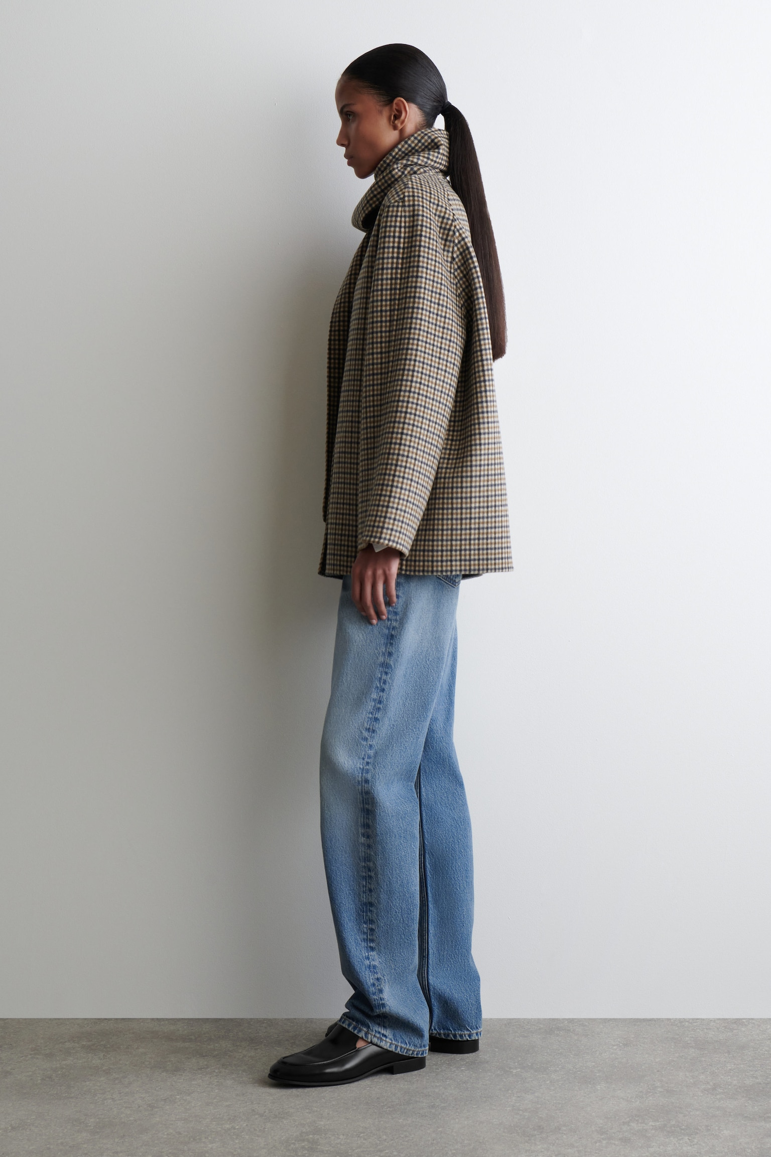 DOUBLE-FACED WOOL SCARF SHORT JACKET - BEIGE / CHECKED | COS US
