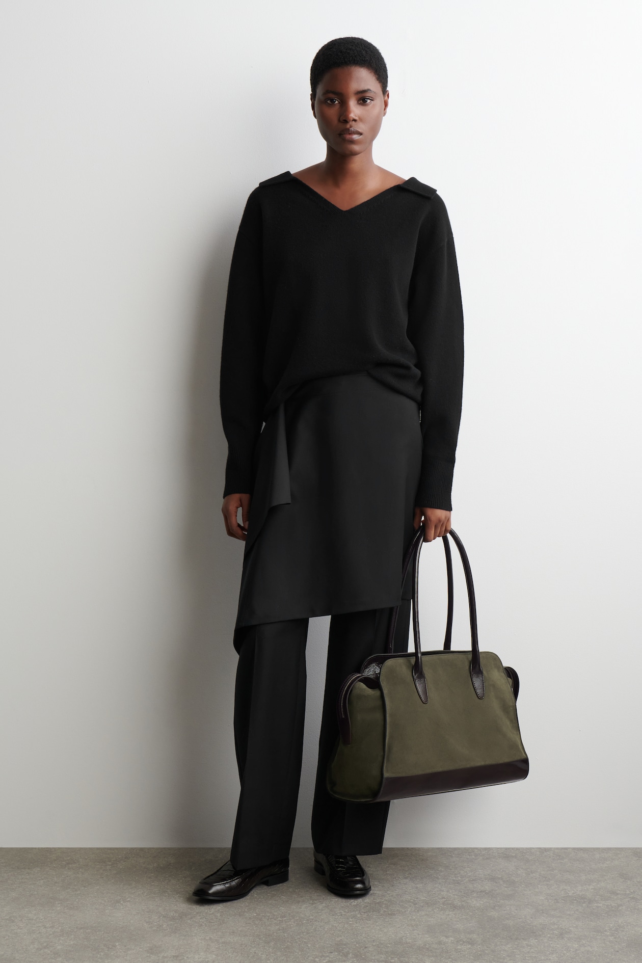 AVENUE TOTE BAG - VELOURSLEDER - TAUPE/DUNKELBRAUN - Ladies | H&M AT