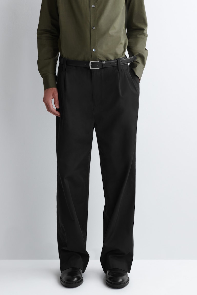 PLEATED RELAXED-FIT WIDE-LEG TROUSERS - BLACK | COS