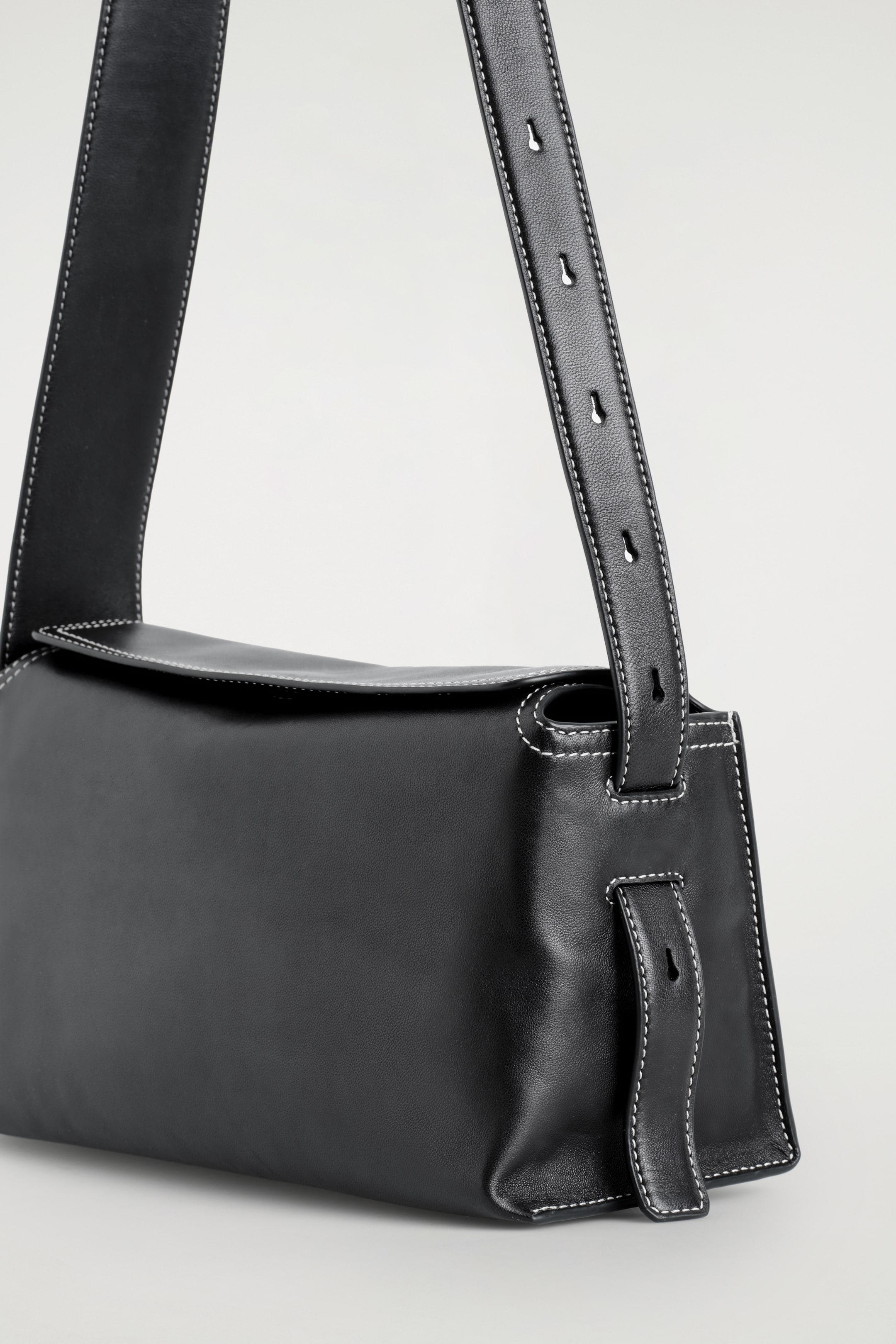 Plinto Mala a Tiracolo - Couro - PRETO - SENHORA | H&M PT