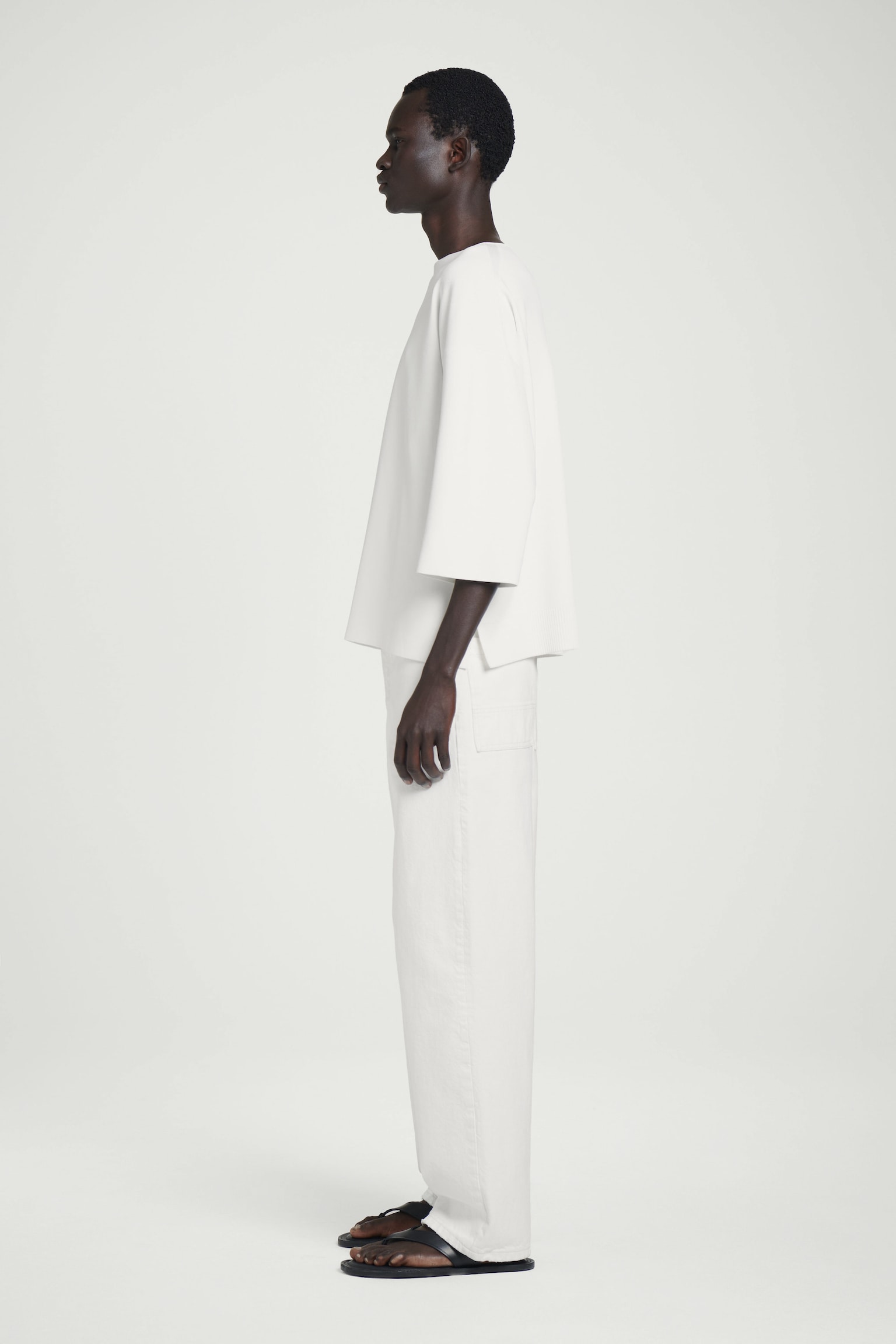 OVERSIZED KNITTED BOAT-NECK SWEATER - WHITE | COS