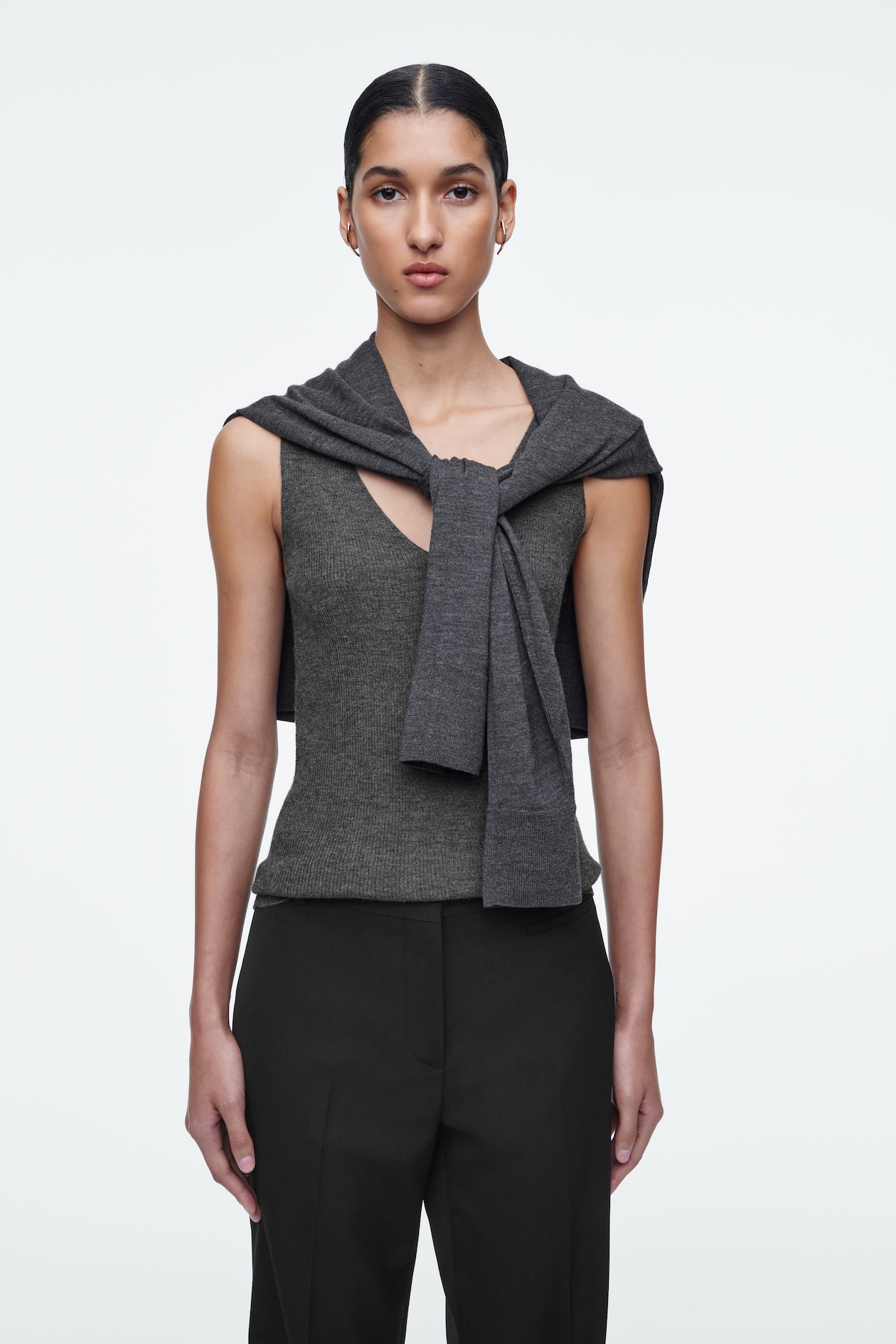 SLIM RIBBED CASHMERE TANK TOP - CHARCOAL | COS