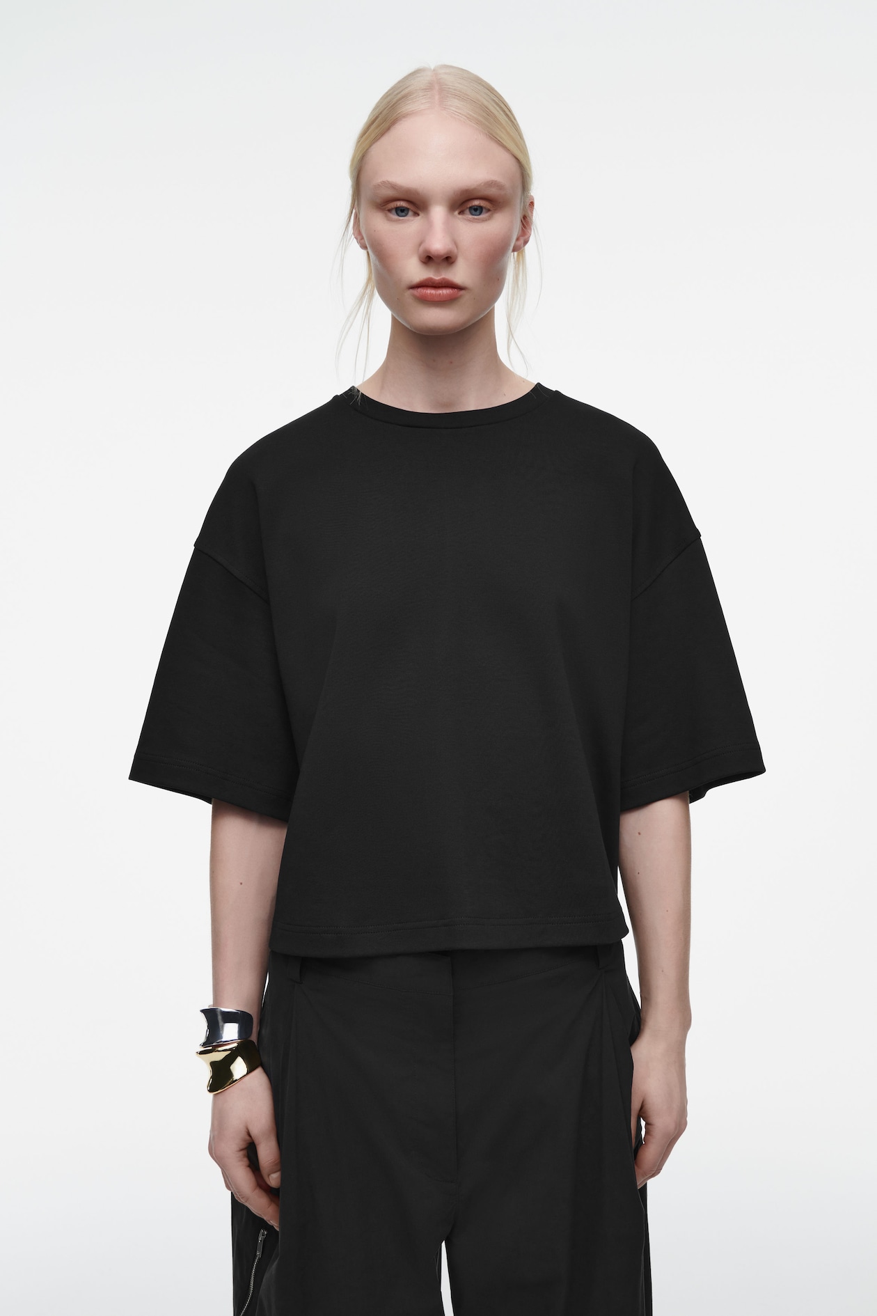 OVERSIZED BOXY T-SHIRT - BLACK | COS