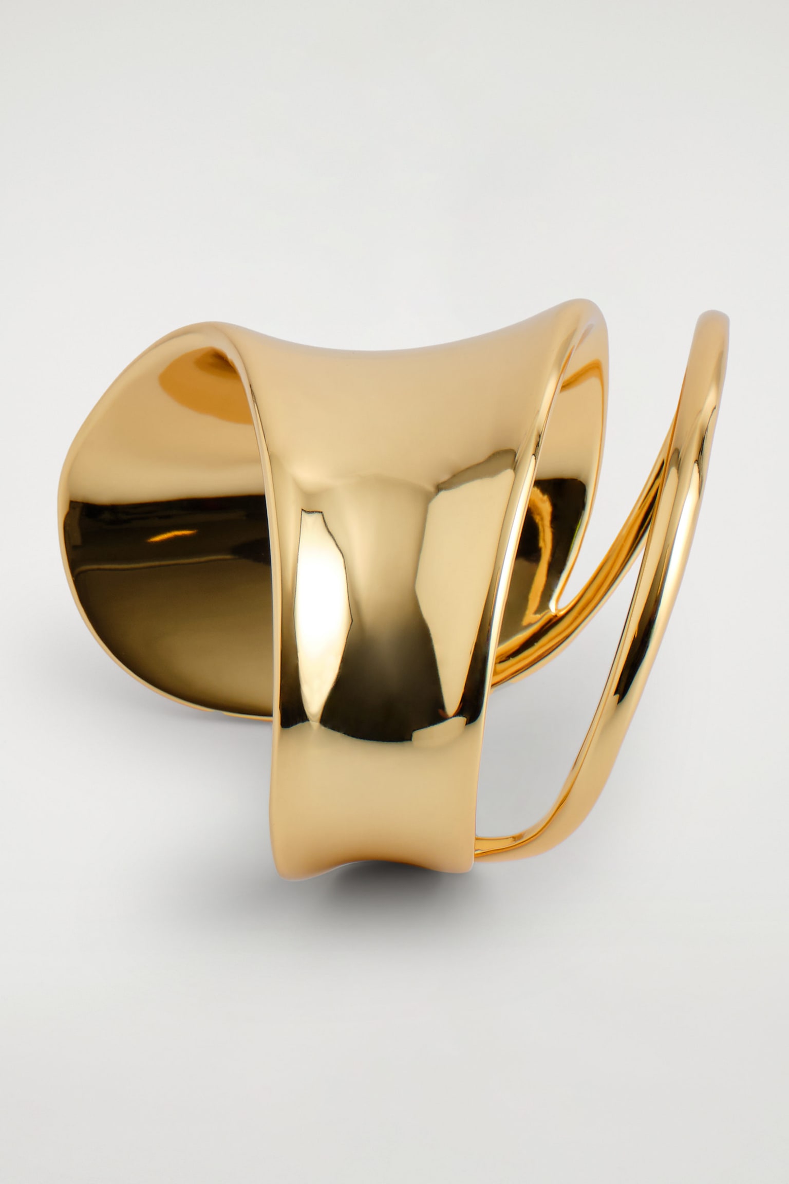 DOUBLE-WRAP CUFF - GOLD | COS GB