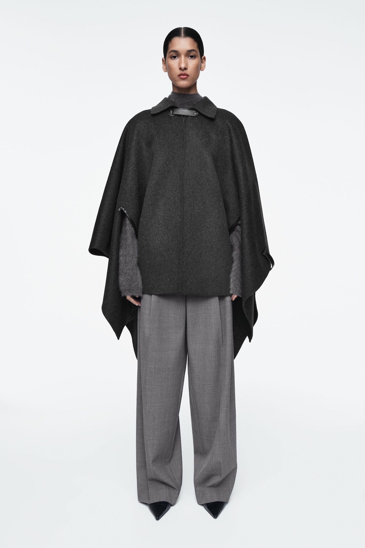 DOUBLE-FACED MERINO WOOL CAPE - DARK GREY | COS