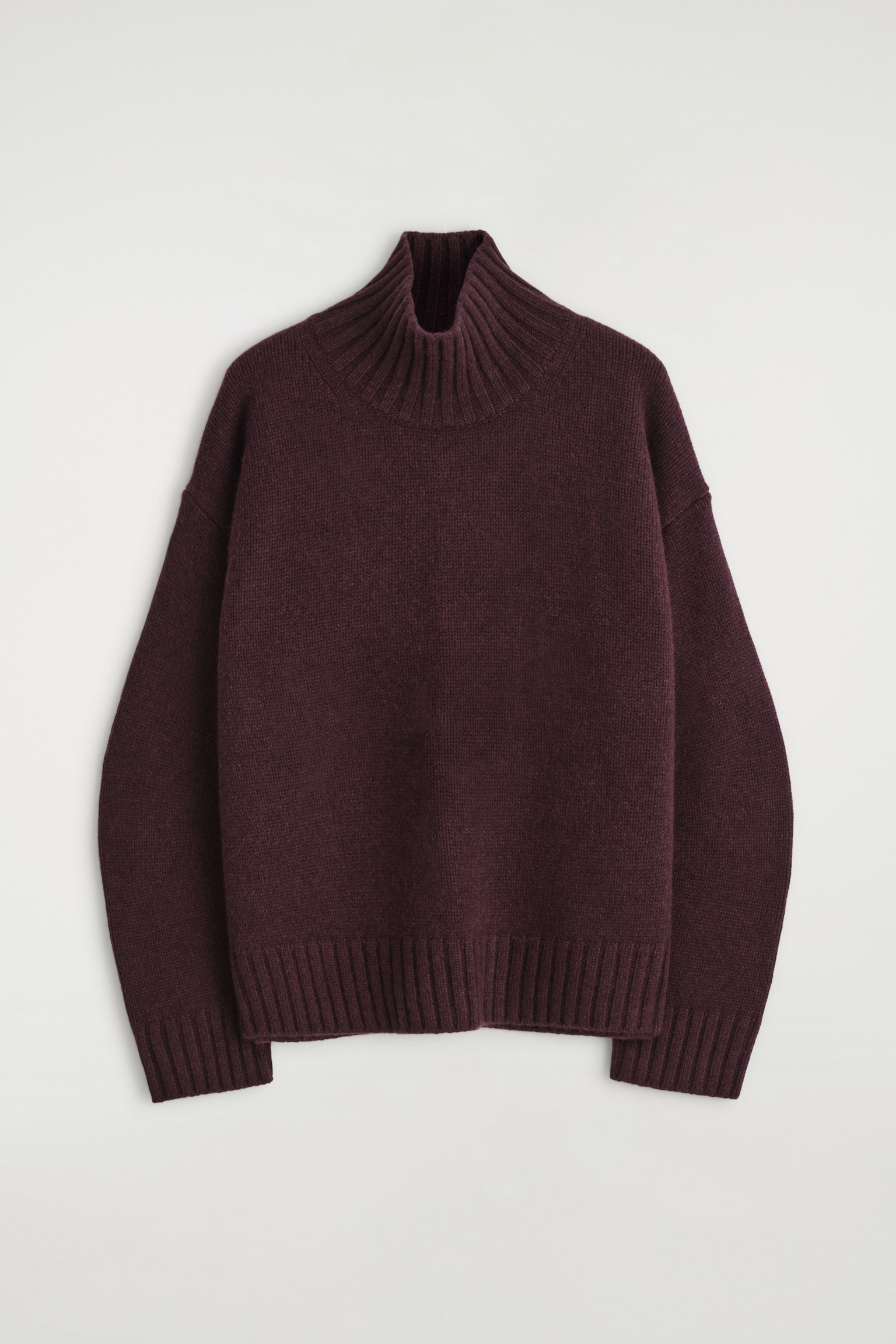 COS Autumn Winter 2025 | COS