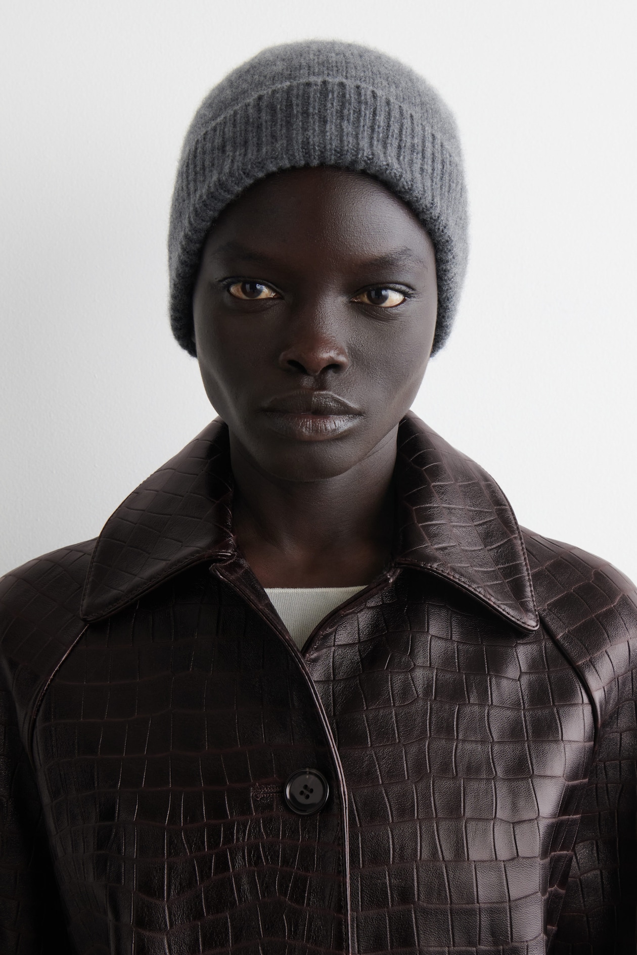 GORRO CASHMERE - GRIS OSCURO | COS