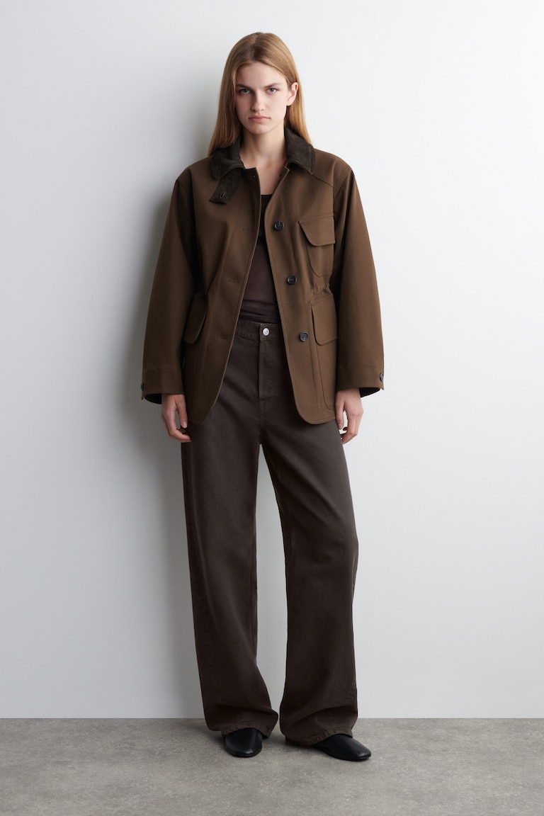 SUEDE-COLLAR FIELD JACKET - BROWN | COS