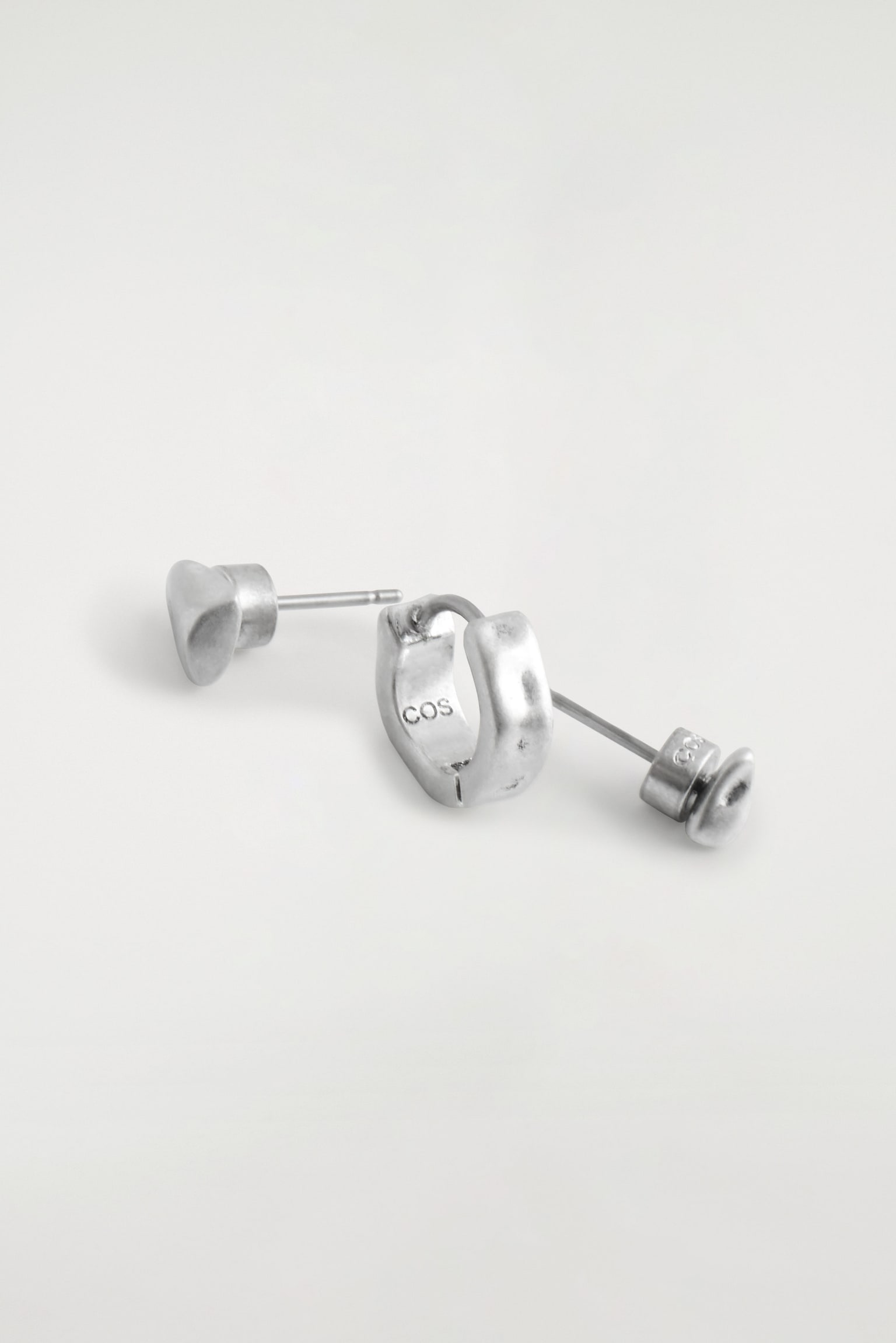 3-PACK HAMMERED EARRINGS - SILVER | COS GB