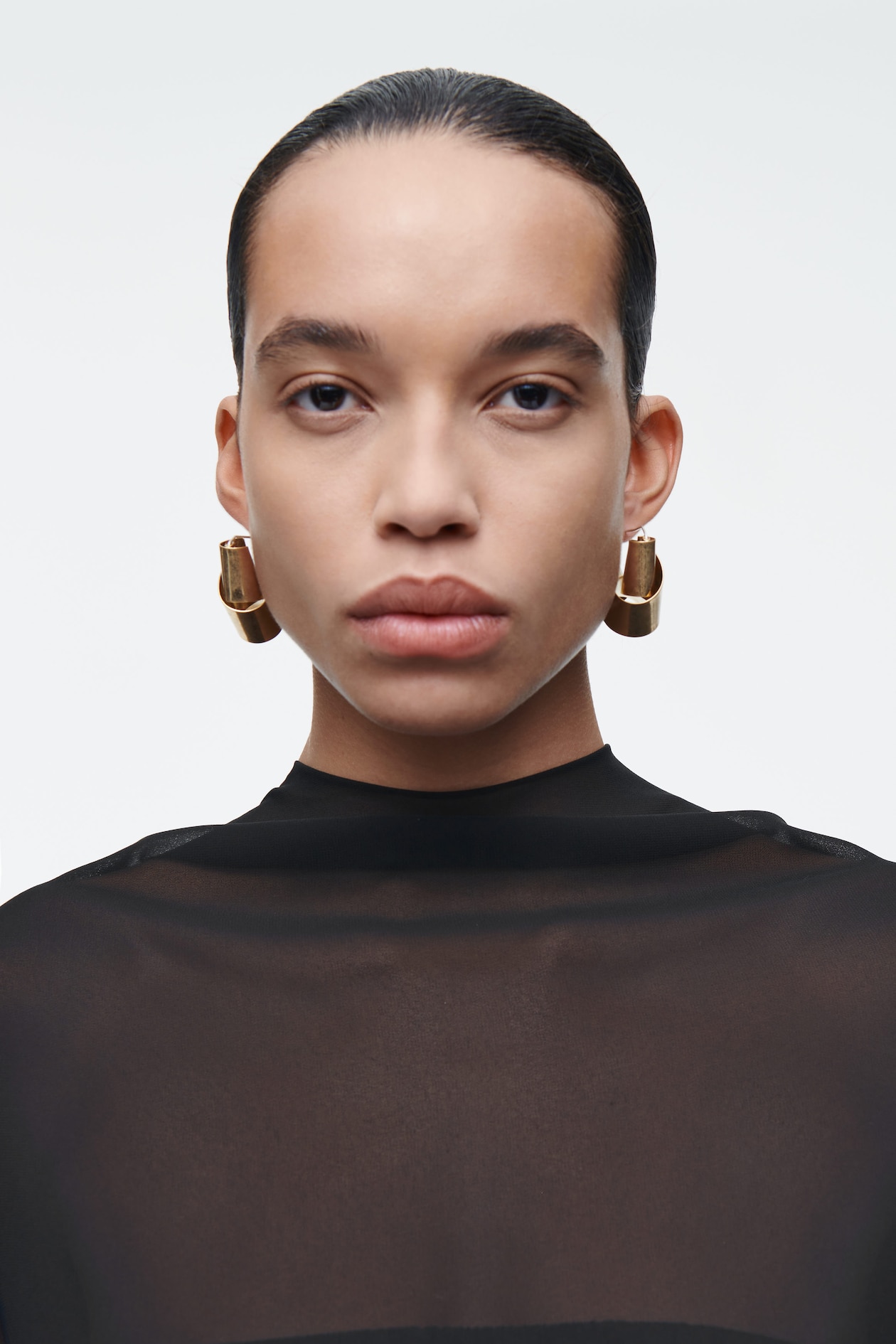 TWISTED EARRINGS - GOLD | COS