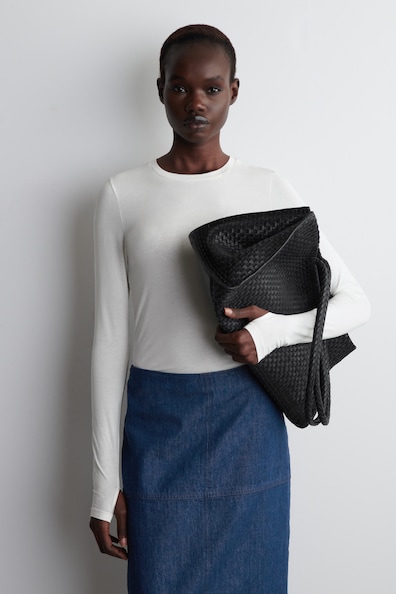 SLIM LIGHTWEIGHT LONG-SLEEVED TOP - WHITE | COS AU