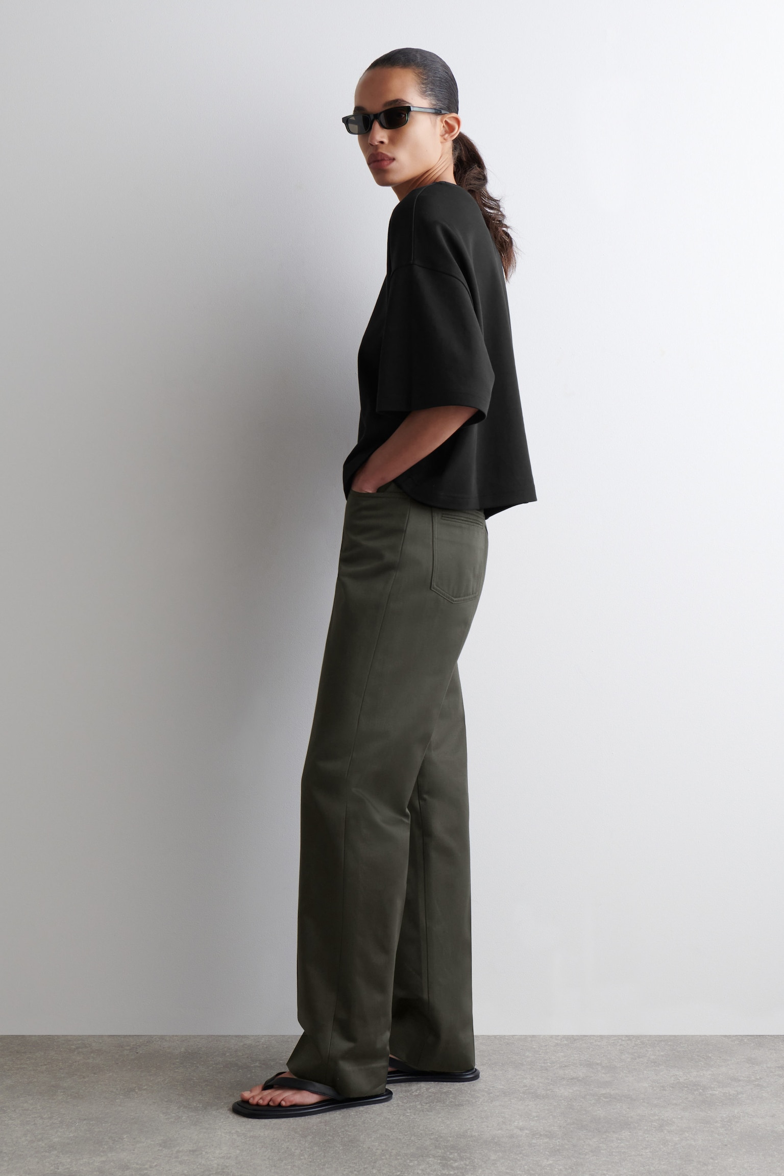 OVERSIZED BOXY T-SHIRT - BLACK | COS