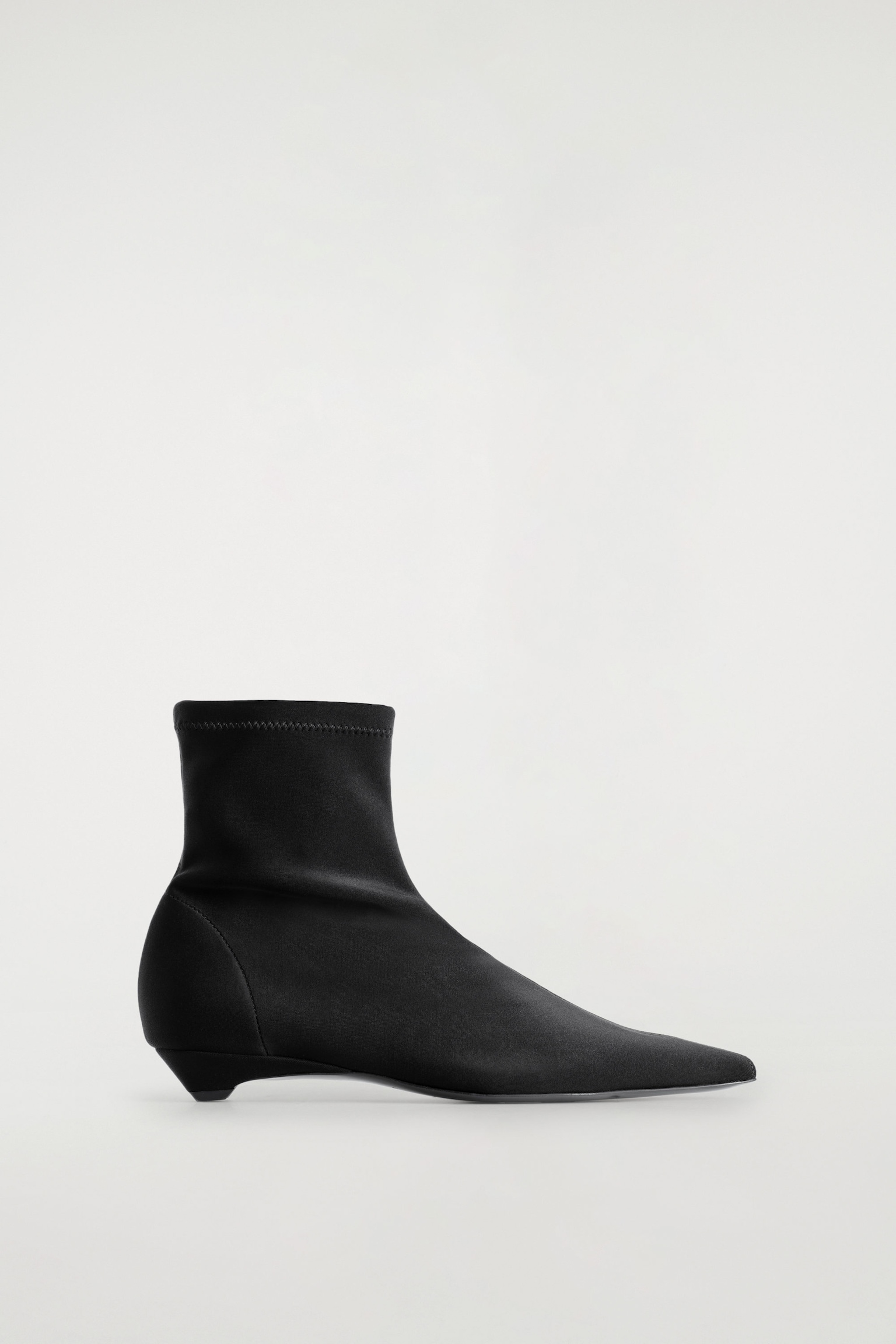 Women's Boots | COS