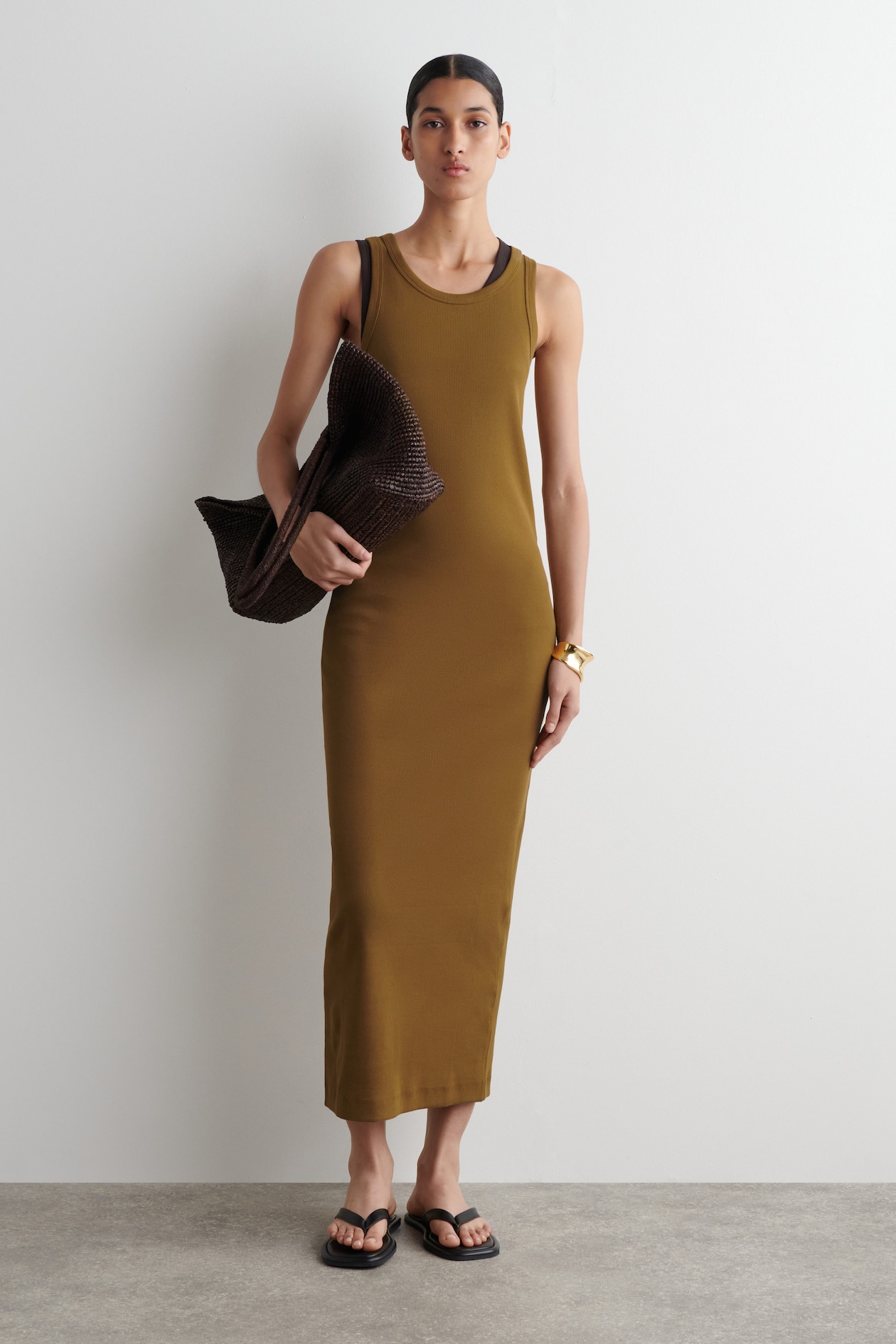 RIBBED TUBE DRESS - OCHRE | COS