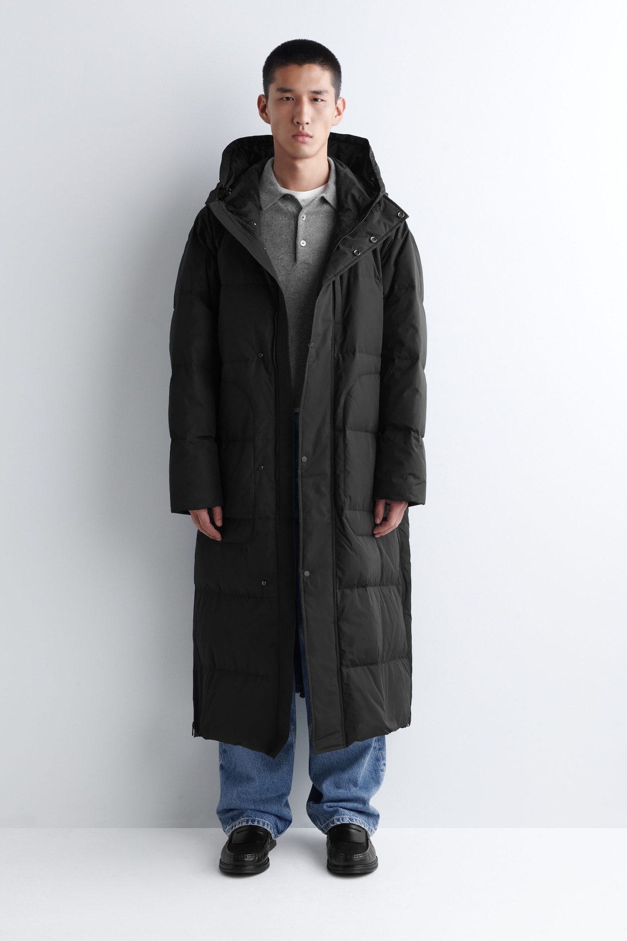HOODED DOWN LONG PUFFER COAT - BLACK | COS