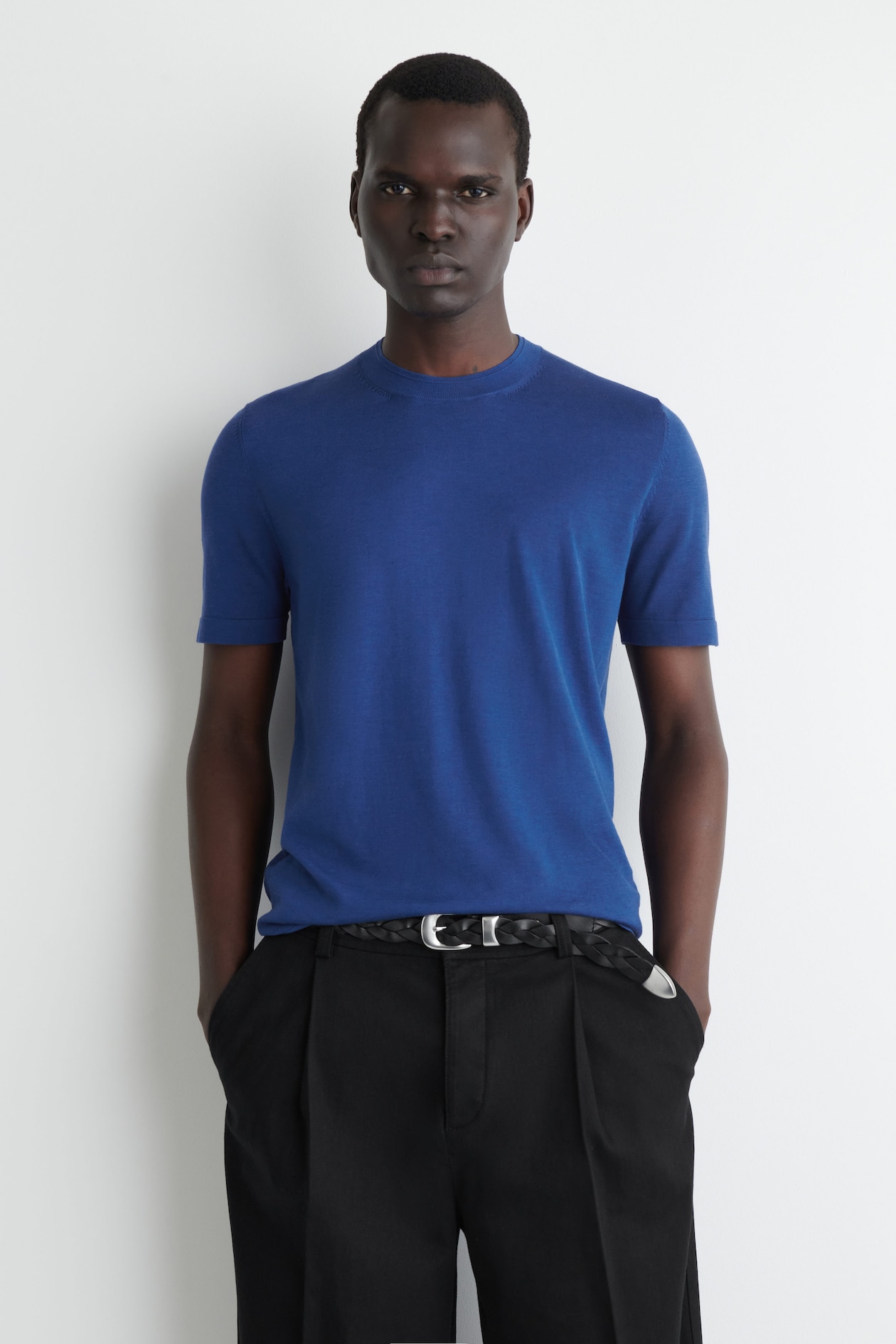 SLIM KNITTED SILK T-SHIRT - BLUE | COS