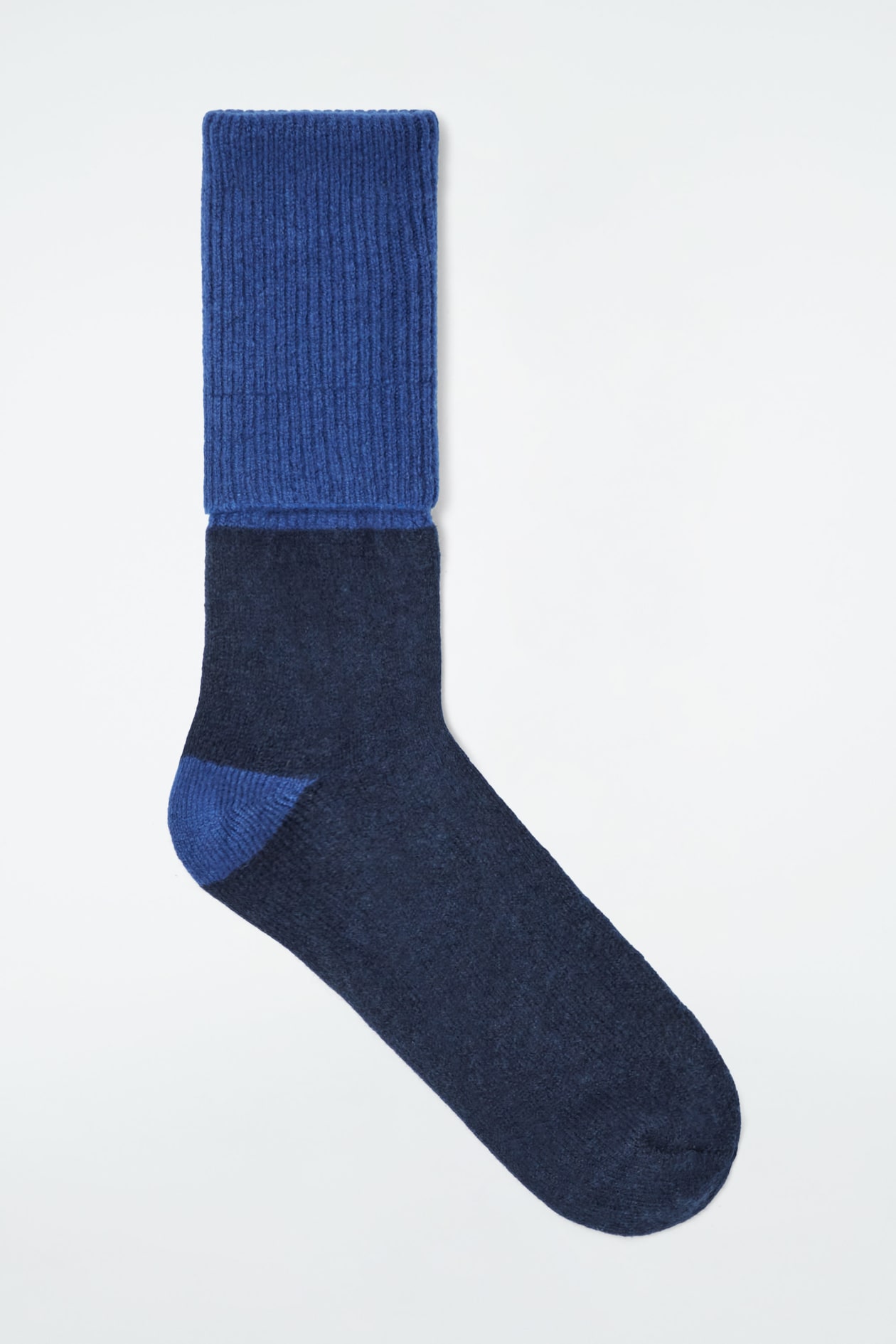 FOLDED WOOL AND CASHMERE SOCKS - BLUE / NAVY | COS