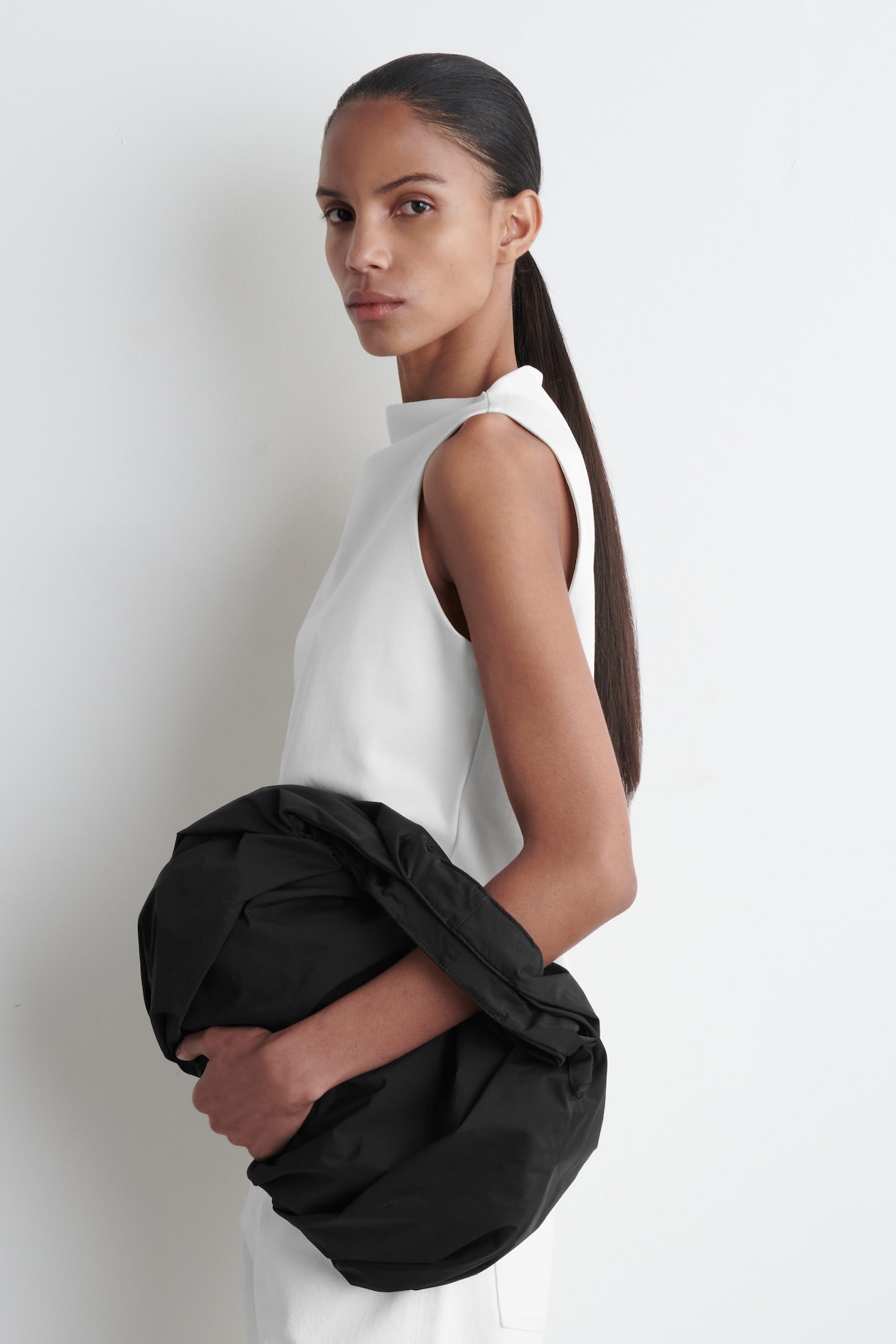 MINI TOTE BAG CLOUD - NOIR | COS FR