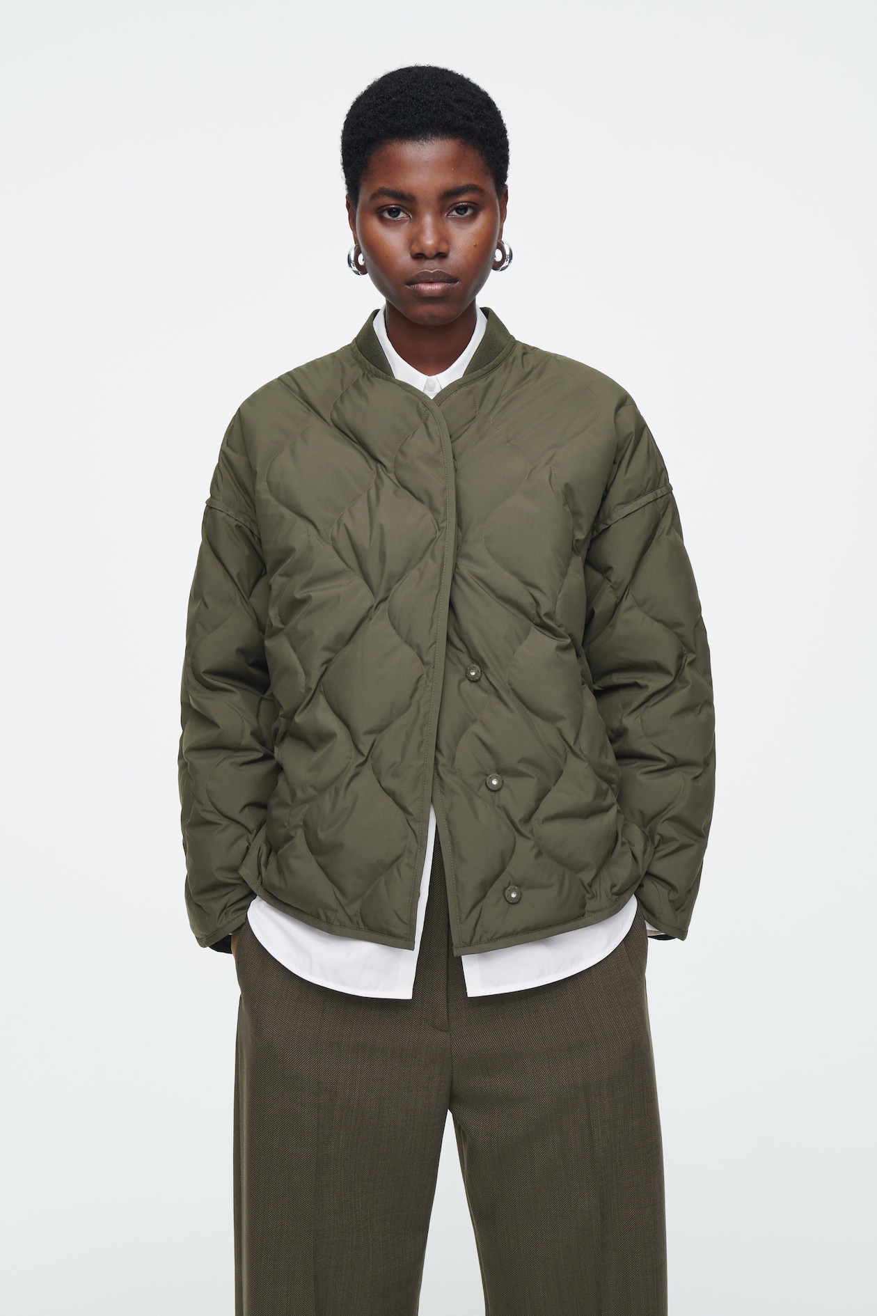 OVERSIZED QUILTED JACKET - DARK KHAKI | COS