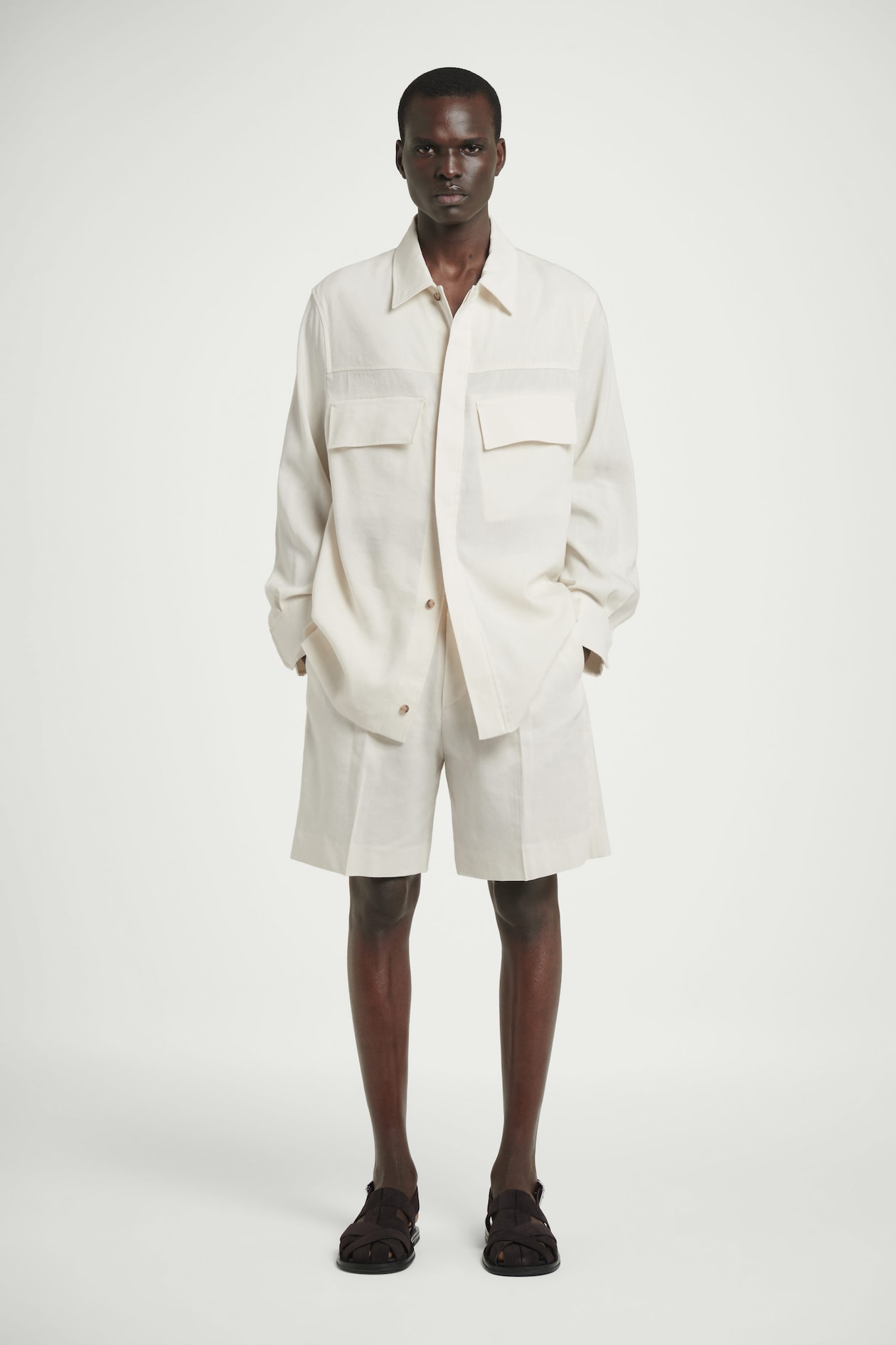 TAILORED LINEN-BLEND SHORTS - ECRU | COS