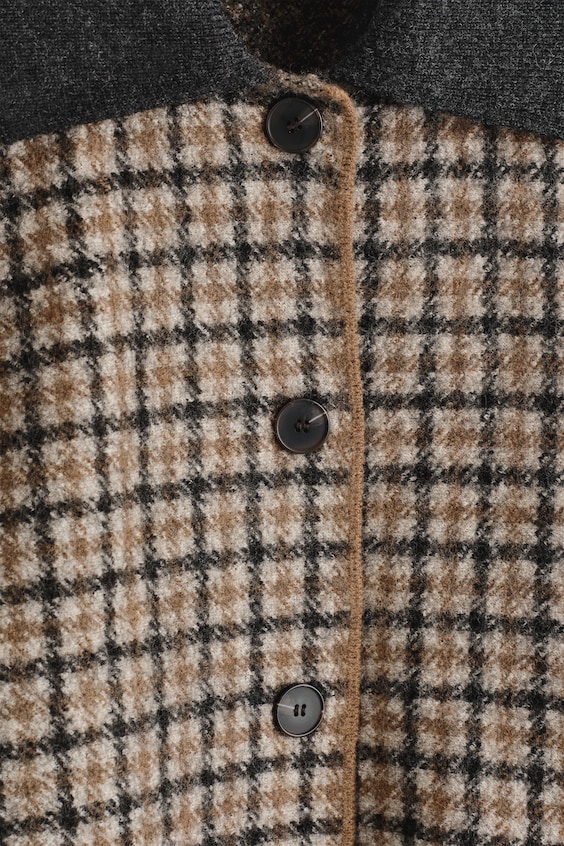 SCULPTED MERINO WOOL SHORT JACKET - BEIGE / CHECKED | COS US