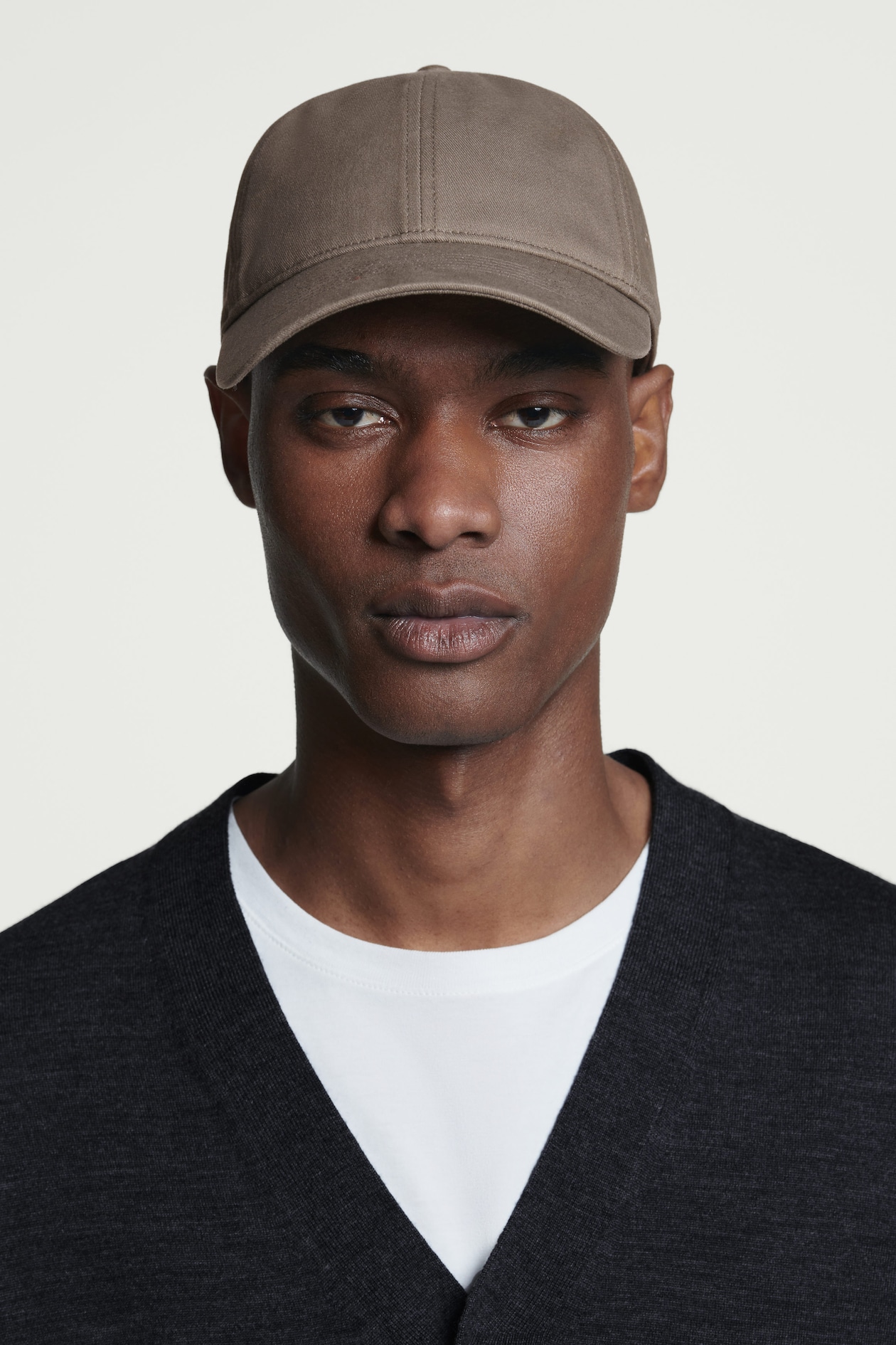 COTTON-TWILL BASEBALL CAP - KHAKI | COS