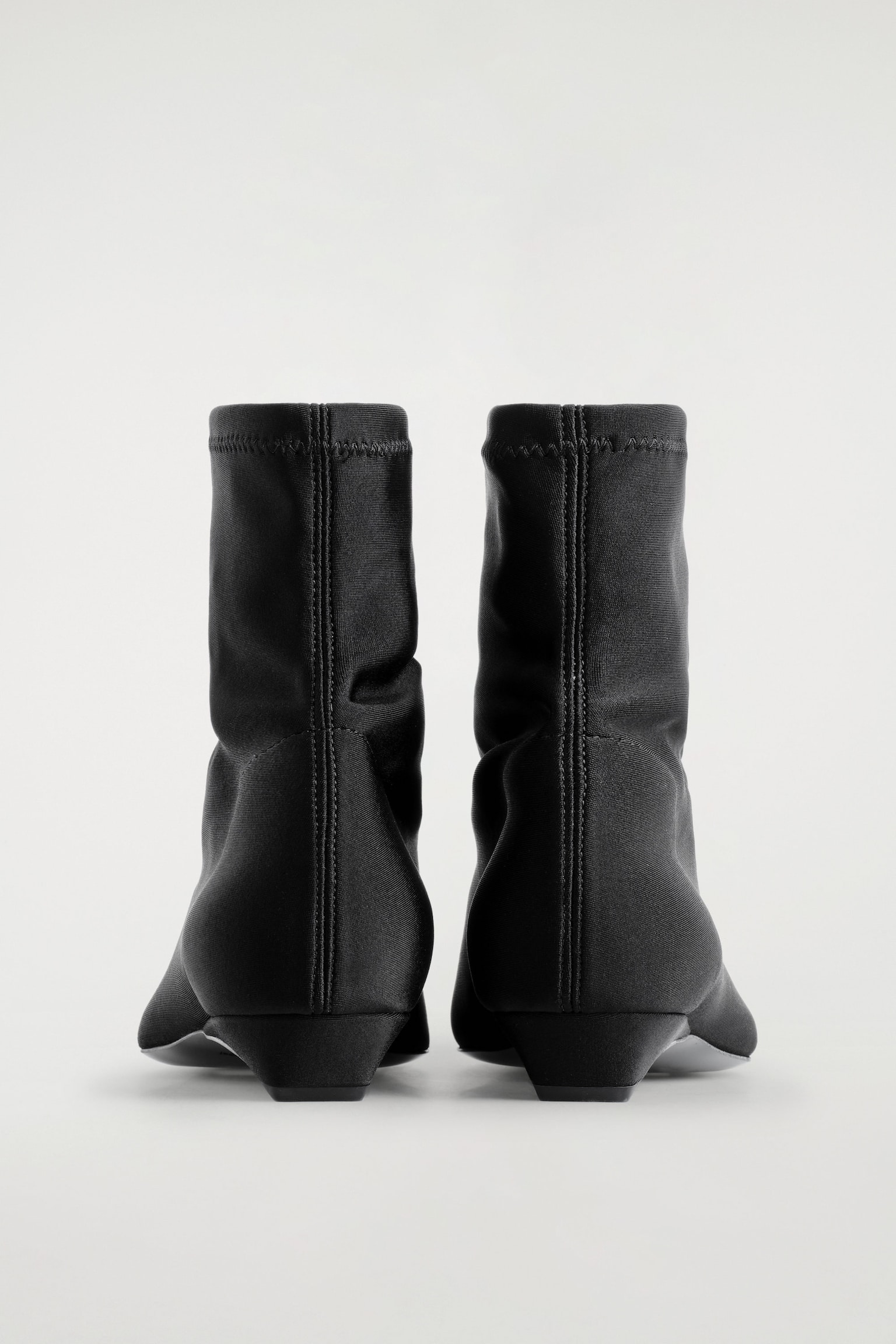 Women's Boots | COS