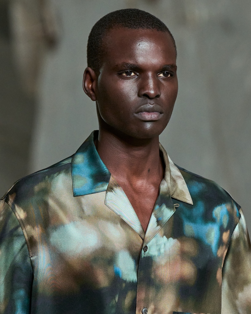 Explore the COS Spring Summer 2025 Runway | COS