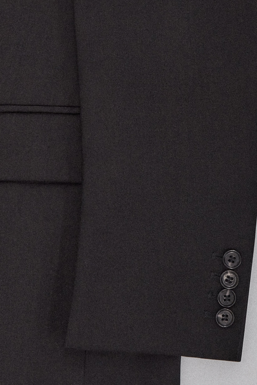 Collections: The COS 5, for women – COS | COS US