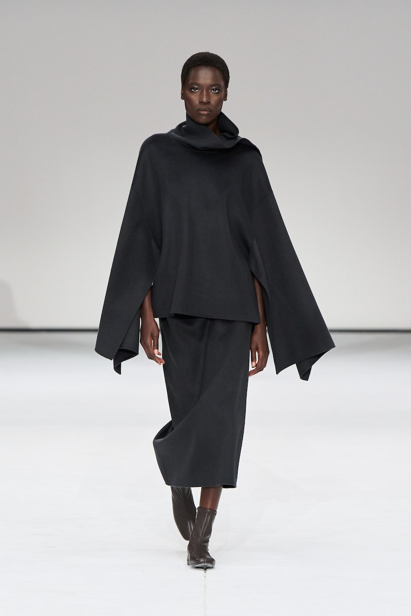 COS Autumn Winter 2025 Runway | COS